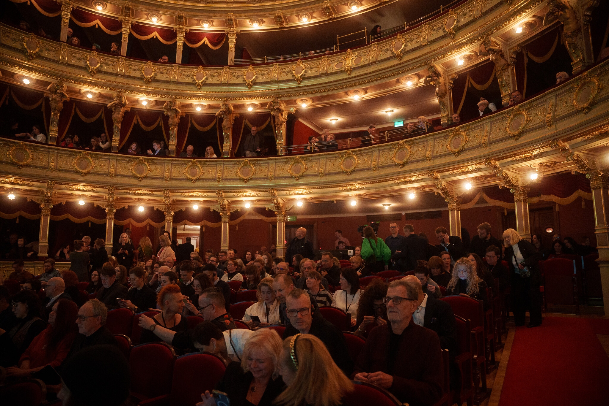 Teatr im. Juliusza Słowackiego - Państwo / Der Staat